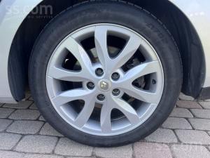 Renault Laguna 2009 in Riga, with an engine capacity of 2.00 L and mileage of 381 thousand km for 1900 €, photo 14 on AUTOMOTO.COM.LV
