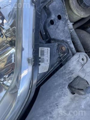 Renault Laguna 2009 in Riga, with an engine capacity of 2.00 L and mileage of 381 thousand km for 1900 €, photo 19 on AUTOMOTO.COM.LV