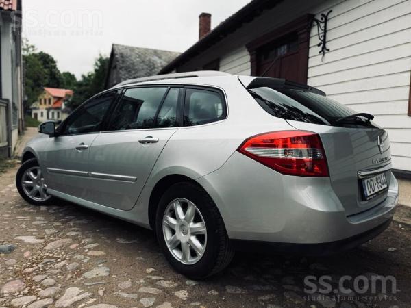 Renault Laguna 2010 in Cesis, with an engine capacity of 2.00 L and mileage of 0 thousand km for 700 €, photo 8 on AUTOMOTO.COM.LV