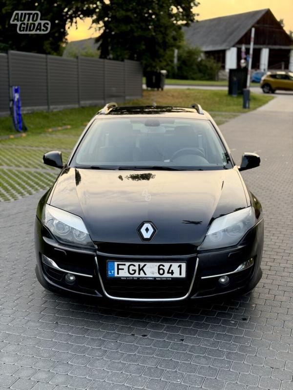 Renault Laguna 2012 Viļņa, ar dzinēja tilpumu 2.00 L un nobraukumu 285 tūkst. km par 2500 €, foto 4 vietnē AUTOMOTO.COM.LV