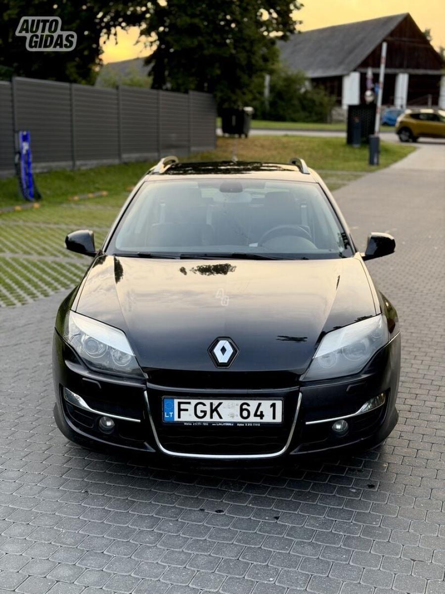 Renault Laguna 2012 Viļņa, ar dzinēja tilpumu 2.00 L un nobraukumu 285 tūkst. km par 2500 €, foto 4 vietnē AUTOMOTO.COM.LV