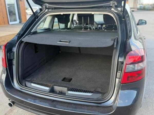 Renault Laguna 2013 Rīga, ar dzinēja tilpumu 2.00 L un nobraukumu 257 tūkst. km par 2000 €, foto 4 vietnē AUTOMOTO.COM.LV