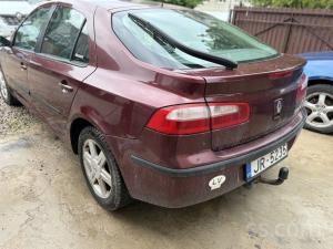 Violets Renault Laguna 2004 Kuldīga, ar dzinēja tilpumu 1.80 L un nobraukumu 237 tūkst. km par 550 €, foto 4 vietnē AUTOMOTO.COM.LV