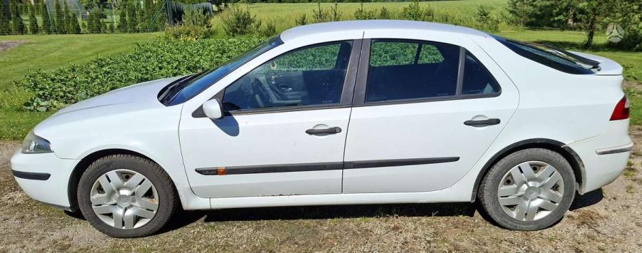 Balts Renault Laguna 2002 Joniškis, ar dzinēja tilpumu 1.87 L un nobraukumu 388 tūkst. km par 700 €, foto 3 vietnē AUTOMOTO.COM.LV
