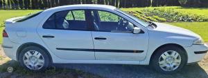 Balts Renault Laguna 2002 Joniškis, ar dzinēja tilpumu 1.87 L un nobraukumu 388 tūkst. km par 700 €, foto 4 vietnē AUTOMOTO.COM.LV