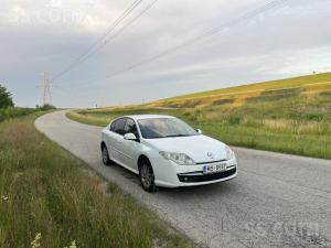 Balts Renault Laguna 2010 Rīga, ar dzinēja tilpumu 1.50 L un nobraukumu 256 tūkst. km par 1750 €, foto 5 vietnē AUTOMOTO.COM.LV