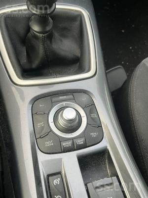 Balts Renault Laguna 2010 Rīga, ar dzinēja tilpumu 1.50 L un nobraukumu 256 tūkst. km par 1750 €, foto 11 vietnē AUTOMOTO.COM.LV