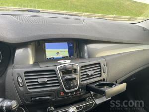 Balts Renault Laguna 2010 Rīga, ar dzinēja tilpumu 1.50 L un nobraukumu 256 tūkst. km par 1750 €, foto 12 vietnē AUTOMOTO.COM.LV