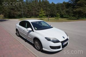White Renault Laguna 2011 in Jurmala, with an engine capacity of 1.50 L and mileage of 247 thousand km for 3995 €, photo 6 on AUTOMOTO.COM.LV