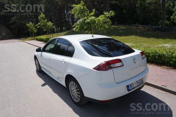 Balts Renault Laguna 2011 Jūrmala, ar dzinēja tilpumu 1.50 L un nobraukumu 247 tūkst. km par 3995 €, foto 3 vietnē AUTOMOTO.COM.LV