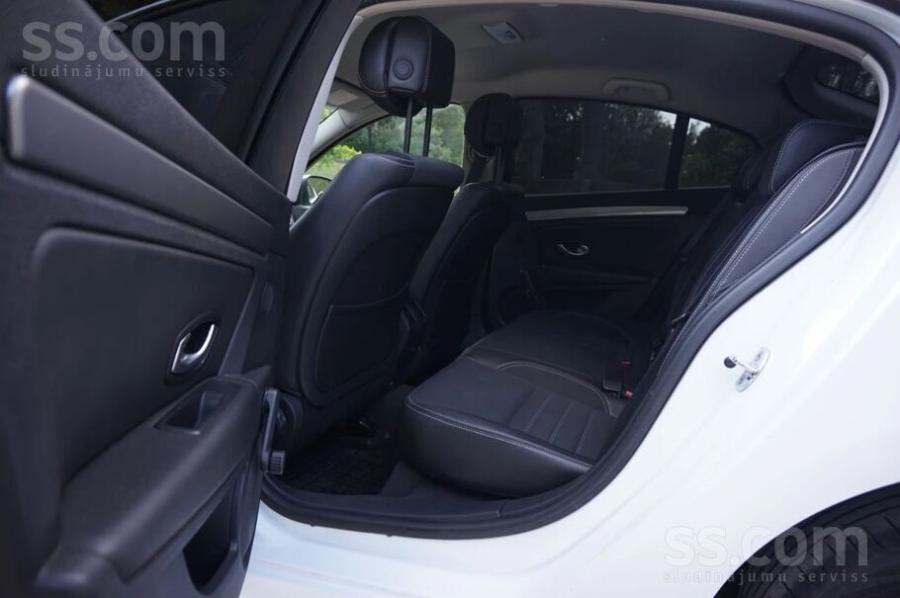 Balts Renault Laguna 2011 Jūrmala, ar dzinēja tilpumu 1.50 L un nobraukumu 247 tūkst. km par 3995 €, foto 14 vietnē AUTOMOTO.COM.LV