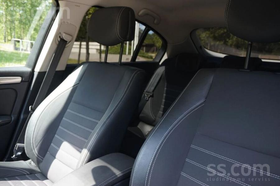 Balts Renault Laguna 2011 Jūrmala, ar dzinēja tilpumu 1.50 L un nobraukumu 247 tūkst. km par 3995 €, foto 22 vietnē AUTOMOTO.COM.LV