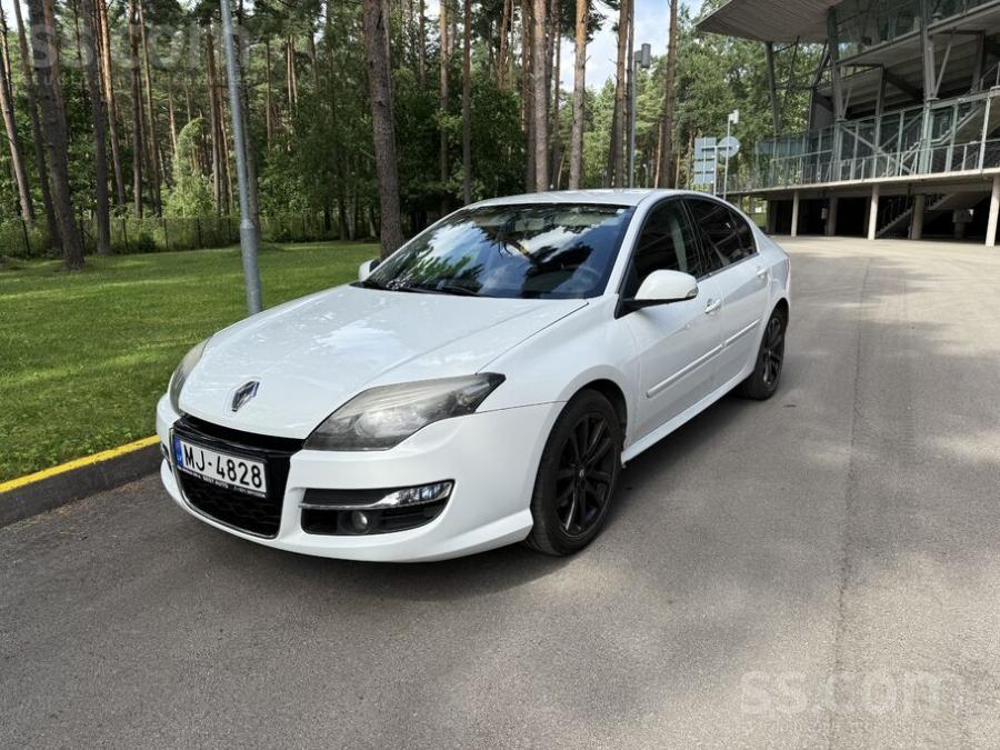 Balts Renault Laguna 2012 Jūrmala, ar dzinēja tilpumu 2.00 L un nobraukumu 313 tūkst. km par 3500 €, foto 2 vietnē AUTOMOTO.COM.LV
