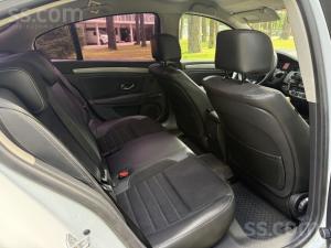 Balts Renault Laguna 2012 Jūrmala, ar dzinēja tilpumu 2.00 L un nobraukumu 313 tūkst. km par 3500 €, foto 7 vietnē AUTOMOTO.COM.LV
