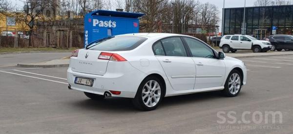 Balts Renault Laguna 2012 Rīga, ar dzinēja tilpumu 2.00 L un nobraukumu 320 tūkst. km par 2100 €, foto 6 vietnē AUTOMOTO.COM.LV