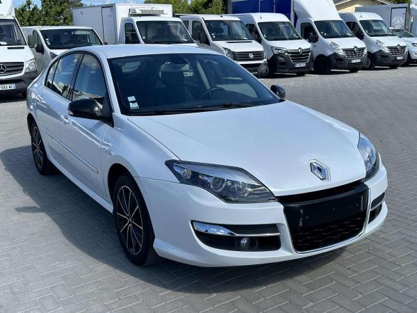 Balts Renault Laguna 2012 Tauragė, ar dzinēja tilpumu 1.46 L un nobraukumu 242 tūkst. km par 3500 €, foto 3 vietnē AUTOMOTO.COM.LV