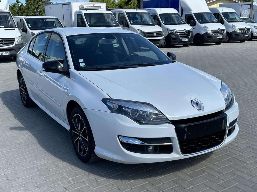 Balts Renault Laguna 2012 Tauragė, ar dzinēja tilpumu 1.46 L un nobraukumu 242 tūkst. km par 3500 €, foto 4 vietnē AUTOMOTO.COM.LV