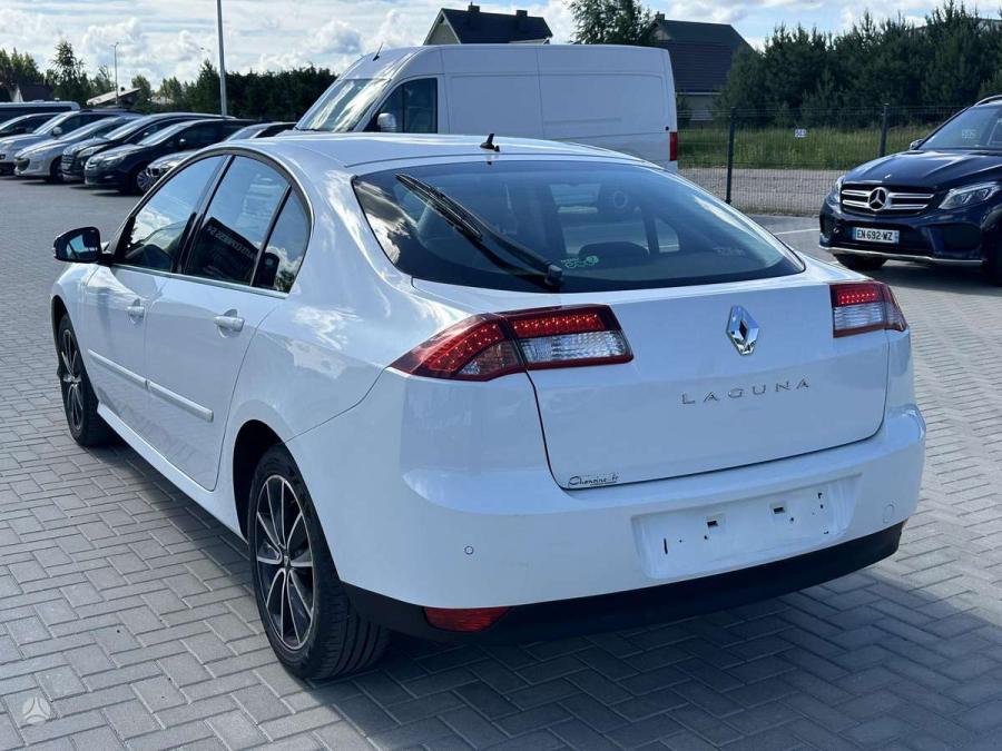 Balts Renault Laguna 2012 Tauragė, ar dzinēja tilpumu 1.46 L un nobraukumu 242 tūkst. km par 3500 €, foto 7 vietnē AUTOMOTO.COM.LV