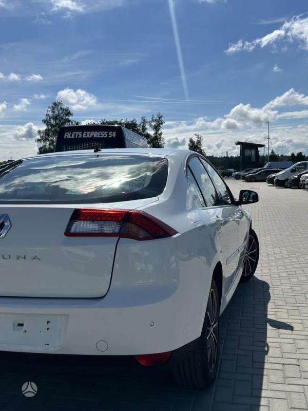 Balts Renault Laguna 2012 Tauragė, ar dzinēja tilpumu 1.46 L un nobraukumu 242 tūkst. km par 3500 €, foto 8 vietnē AUTOMOTO.COM.LV