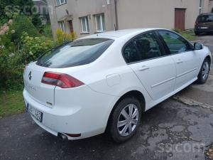 White Renault Laguna 2012 in Ogre, with an engine capacity of 2.00 L and mileage of 279 thousand km for 2800 €, photo 4 on AUTOMOTO.COM.LV