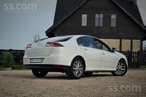 Balts Renault Laguna 2014 Jelgava, ar dzinēja tilpumu 1.50 L un nobraukumu 478 tūkst. km par 1699 €, foto 6 vietnē AUTOMOTO.COM.LV