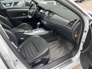 Balts Renault Laguna 2015 Tauragė, ar dzinēja tilpumu 1.46 L un nobraukumu 247 tūkst. km par 3500 €, foto 19 vietnē AUTOMOTO.COM.LV