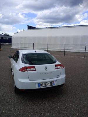 Balts Renault Laguna 2015 Kauņa, ar dzinēja tilpumu 1.46 L un nobraukumu 245 tūkst. km par 3300 €, foto 9 vietnē AUTOMOTO.COM.LV