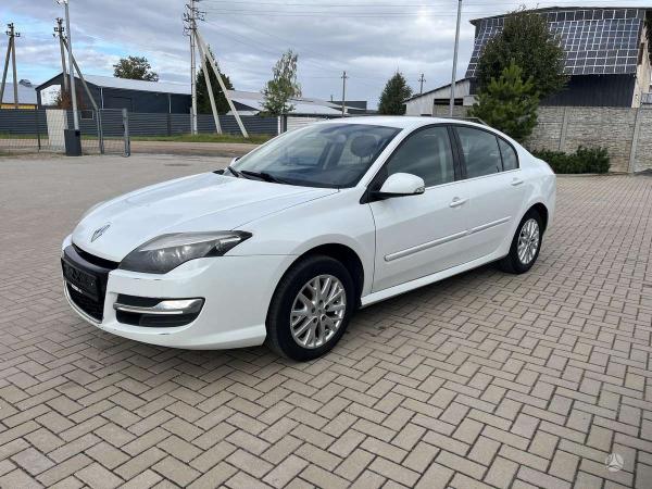 Balts Renault Laguna 2015 Tauragė, ar dzinēja tilpumu 1.46 L un nobraukumu 247 tūkst. km par 3100 €, foto 4 vietnē AUTOMOTO.COM.LV