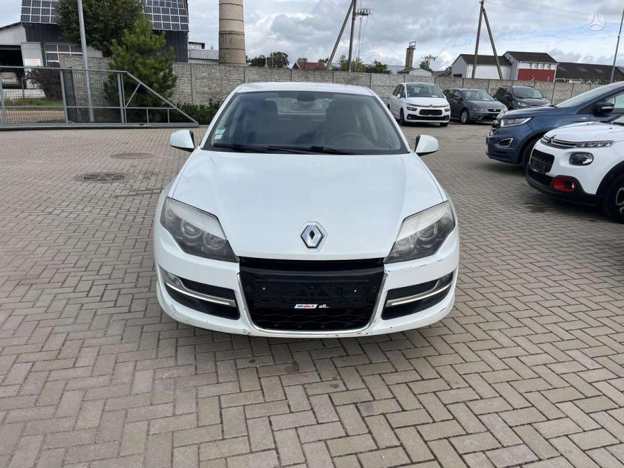 Balts Renault Laguna 2015 Tauragė, ar dzinēja tilpumu 1.46 L un nobraukumu 247 tūkst. km par 3100 €, foto 6 vietnē AUTOMOTO.COM.LV