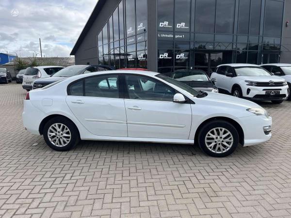 Balts Renault Laguna 2015 Tauragė, ar dzinēja tilpumu 1.46 L un nobraukumu 247 tūkst. km par 3100 €, foto 7 vietnē AUTOMOTO.COM.LV