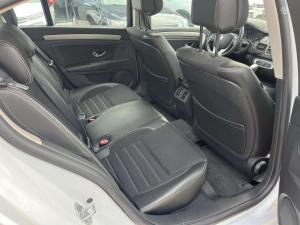 Balts Renault Laguna 2015 Tauragė, ar dzinēja tilpumu 1.46 L un nobraukumu 247 tūkst. km par 3100 €, foto 18 vietnē AUTOMOTO.COM.LV