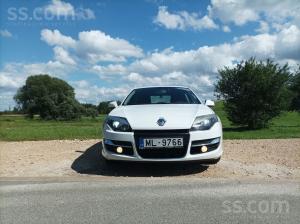 Balts Renault Laguna 2012 Rīga, ar dzinēja tilpumu 2.00 L un nobraukumu 360 tūkst. km par 1100 €, foto  vietnē AUTOMOTO.COM.LV