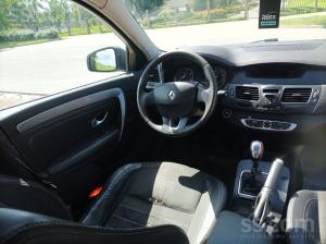 White Renault Laguna 2012 in Riga, with an engine capacity of 2.00 L and mileage of 360 thousand km for 1100 €, photo 6 on AUTOMOTO.COM.LV