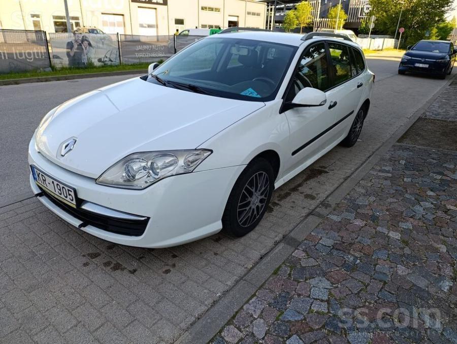Белый Рено Лагуна 2008 в Рига, объемом двигателя 1.50 л и пробегом 317 тыс. км за 1550 €, фото 4 на AUTOMOTO.COM.LV