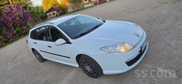 White Renault Laguna 2008 in Kuldiga, with an engine capacity of 1.50 L and mileage of 332 thousand km for 1660 €, photo 4 on AUTOMOTO.COM.LV