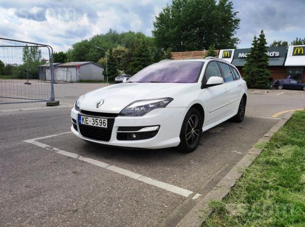 Balts Renault Laguna 2011 Rīga, ar dzinēja tilpumu 1.50 L un nobraukumu 286 tūkst. km par 2300 €, foto 1 vietnē AUTOMOTO.COM.LV