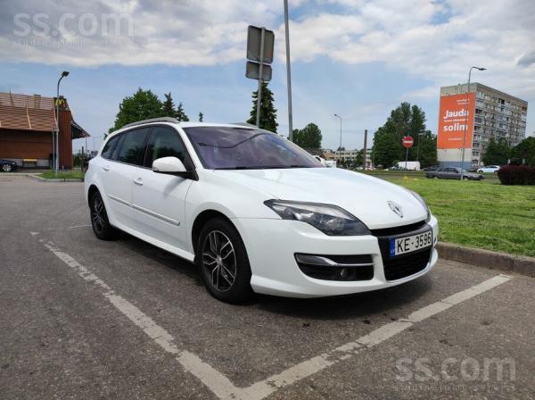 Balts Renault Laguna 2011 Rīga, ar dzinēja tilpumu 1.50 L un nobraukumu 286 tūkst. km par 2300 €, foto 2 vietnē AUTOMOTO.COM.LV