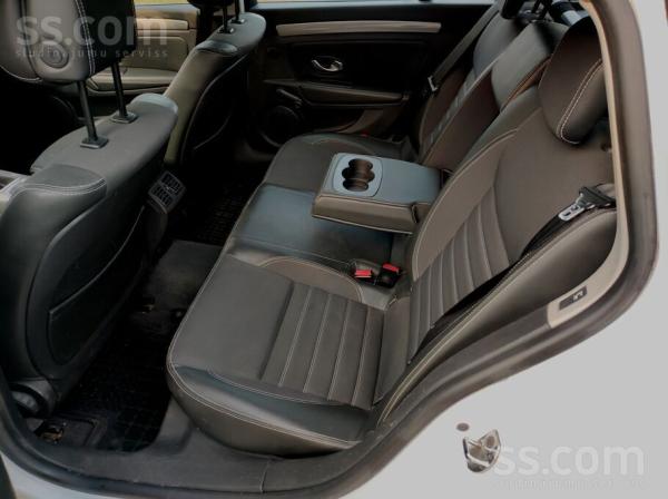 Balts Renault Laguna 2011 Rīga, ar dzinēja tilpumu 1.50 L un nobraukumu 286 tūkst. km par 2300 €, foto 6 vietnē AUTOMOTO.COM.LV