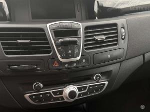 Balts Renault Laguna 2012 Kauņa, ar dzinēja tilpumu 2.00 L un nobraukumu 281 tūkst. km par 3300 €, foto 17 vietnē AUTOMOTO.COM.LV