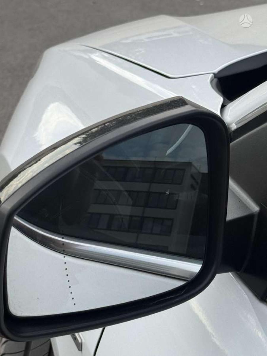 Balts Renault Laguna 2012 Kauņa, ar dzinēja tilpumu 2.00 L un nobraukumu 281 tūkst. km par 3300 €, foto 23 vietnē AUTOMOTO.COM.LV