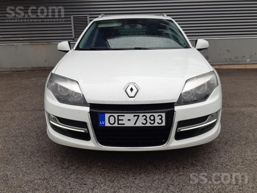 White Renault Laguna 2014 in Riga, with an engine capacity of 2.00 L and mileage of 245 thousand km for 5995 €, photo 1 on AUTOMOTO.COM.LV