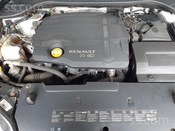 White Renault Laguna 2014 in Riga, with an engine capacity of 2.00 L and mileage of 245 thousand km for 5995 €, photo 7 on AUTOMOTO.COM.LV