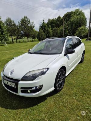 Balts Renault Laguna 2014 Kelmė, ar dzinēja tilpumu 2.00 L un nobraukumu 200 tūkst. km par 5350 €, foto  vietnē AUTOMOTO.COM.LV