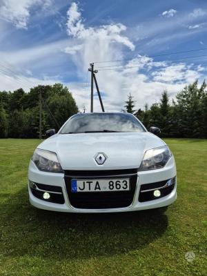 White Renault Laguna 2014 in Kelme, with an engine capacity of 2.00 L and mileage of 200 thousand km for 5350 €, photo 25 on AUTOMOTO.COM.LV