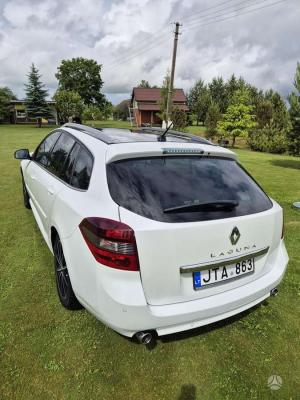White Renault Laguna 2014 in Kelme, with an engine capacity of 2.00 L and mileage of 200 thousand km for 5350 €, photo 30 on AUTOMOTO.COM.LV