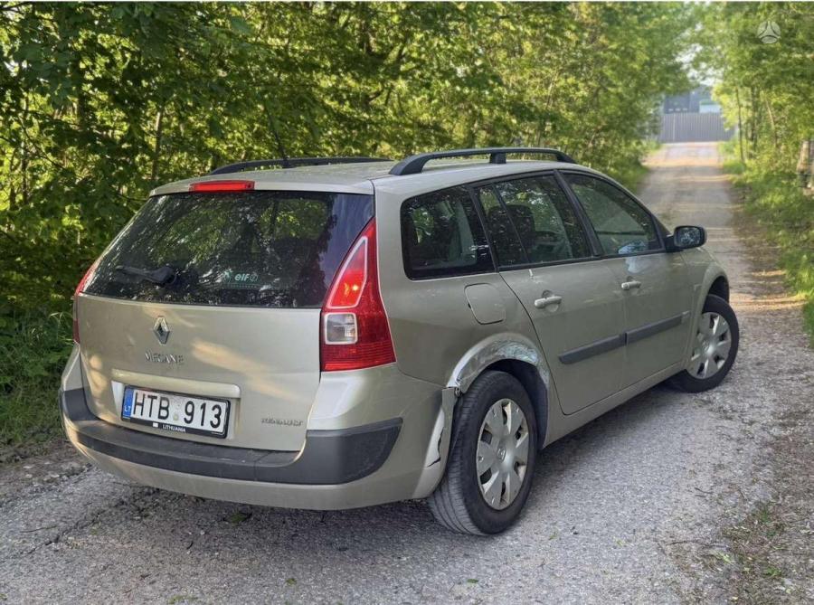 Dzeltens Renault Laguna 2006 Viļņa, ar dzinēja tilpumu 1.60 L un nobraukumu 313 tūkst. km par 300 €, foto 5 vietnē AUTOMOTO.COM.LV