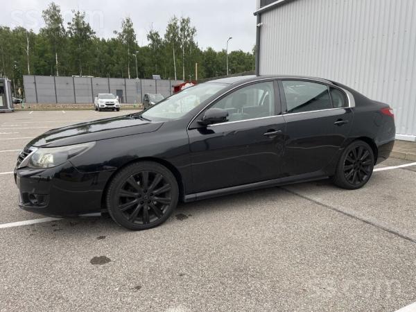 Melns Renault Latitude 2011 Rīga, ar dzinēja tilpumu 2.00 L un nobraukumu 252 tūkst. km par 3500 €, foto 2 vietnē AUTOMOTO.COM.LV