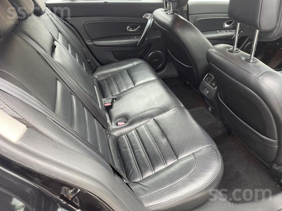 Black Renault Latitude 2011 in Riga, with an engine capacity of 2.00 L and mileage of 252 thousand km for 3500 €, photo 9 on AUTOMOTO.COM.LV