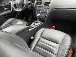 Black Renault Latitude 2011 in Riga, with an engine capacity of 2.00 L and mileage of 252 thousand km for 3500 €, photo 12 on AUTOMOTO.COM.LV