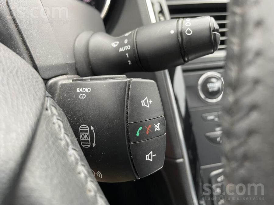 Black Renault Latitude 2011 in Riga, with an engine capacity of 2.00 L and mileage of 252 thousand km for 3500 €, photo 24 on AUTOMOTO.COM.LV